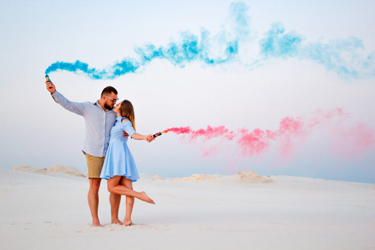 Gender reveal party with smoke bombs - Say Yes To Pyro